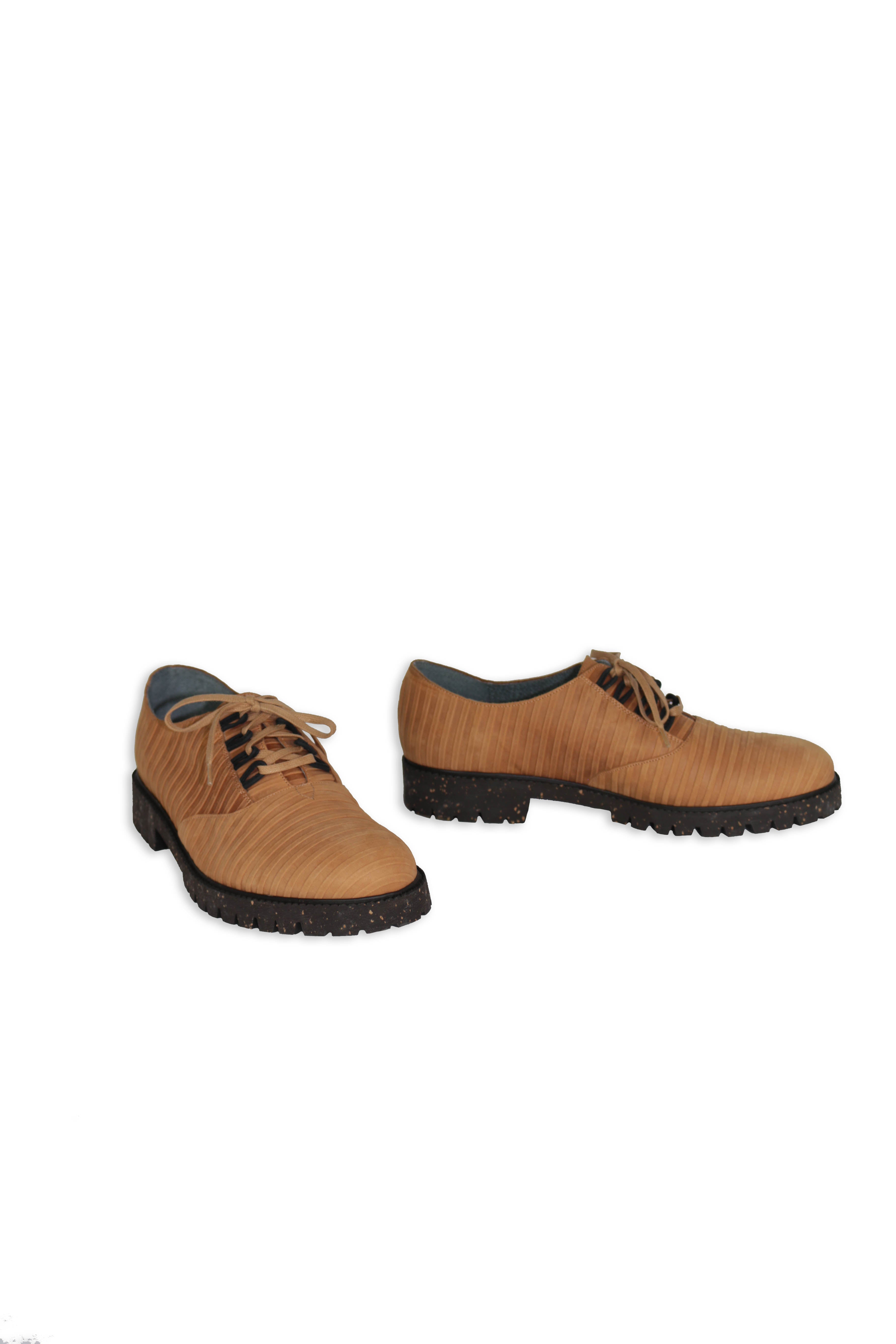 Remy Rich Tan Stripe – New Kid.